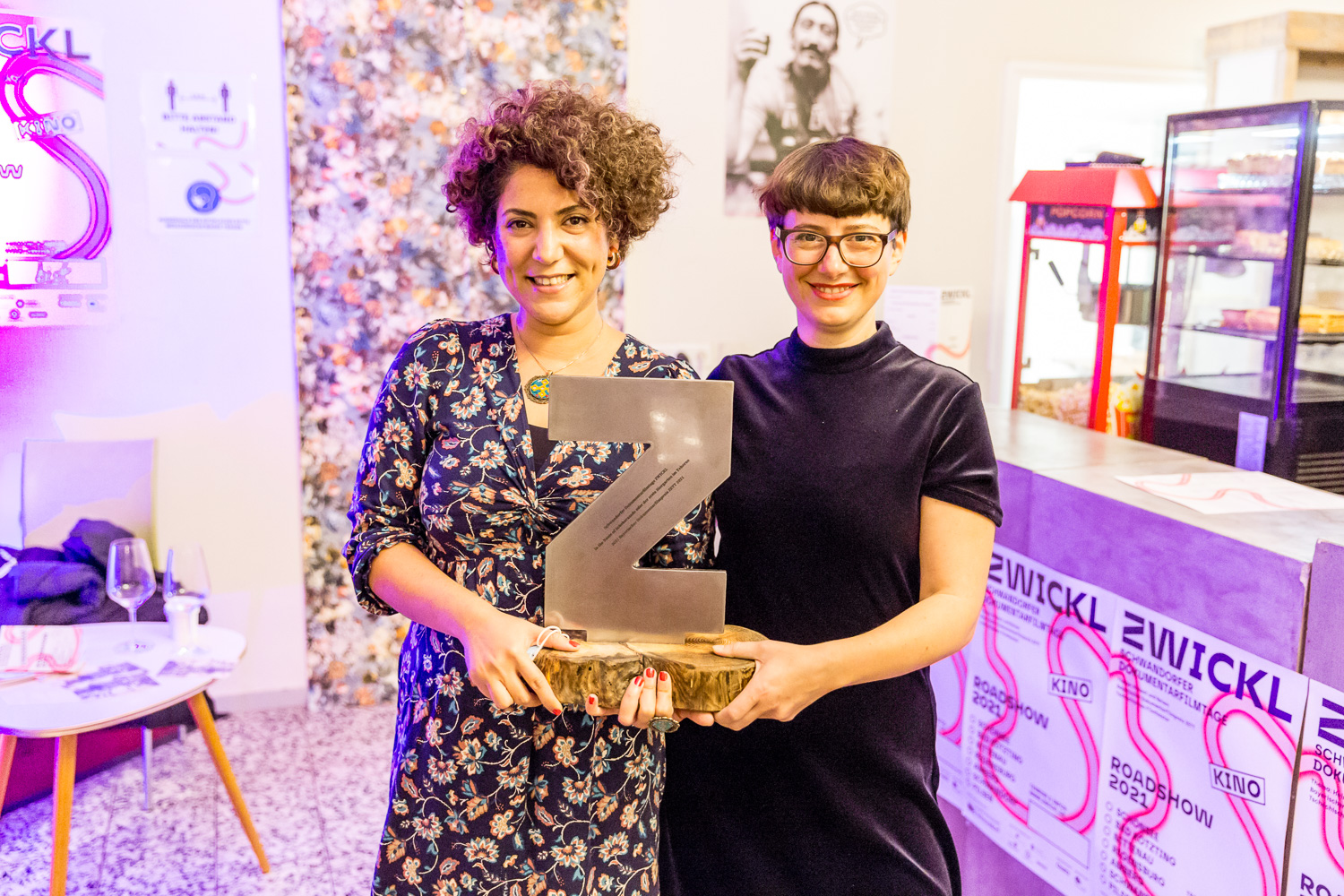 Zwickl — Schwandorfer Dokumentarfilmtage: ZETT.filmpreis